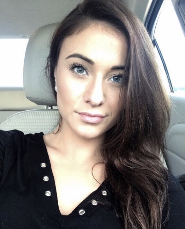 Hot Girls With Beautiful Eyes Barnorama