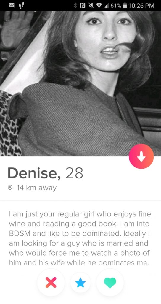 22 Crazy Girls On Tinder Barnorama