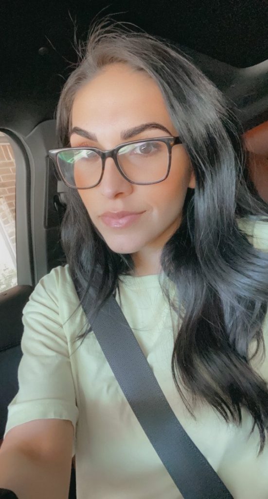 35 Sexy Car Selfies Barnorama