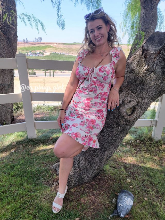 8 Sexy Sundresses That Prove Less Is More Barnorama